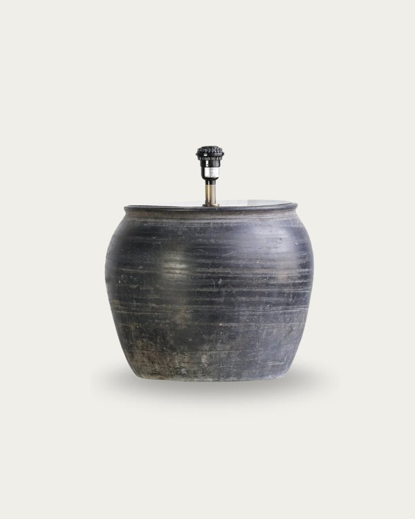 Cunmin Clay Pot Table Lamp | Hello Norden